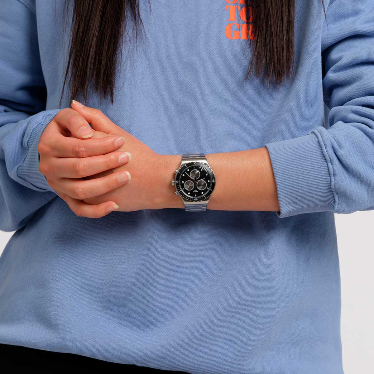 Reloj Swatch Dark Irony YVS487G