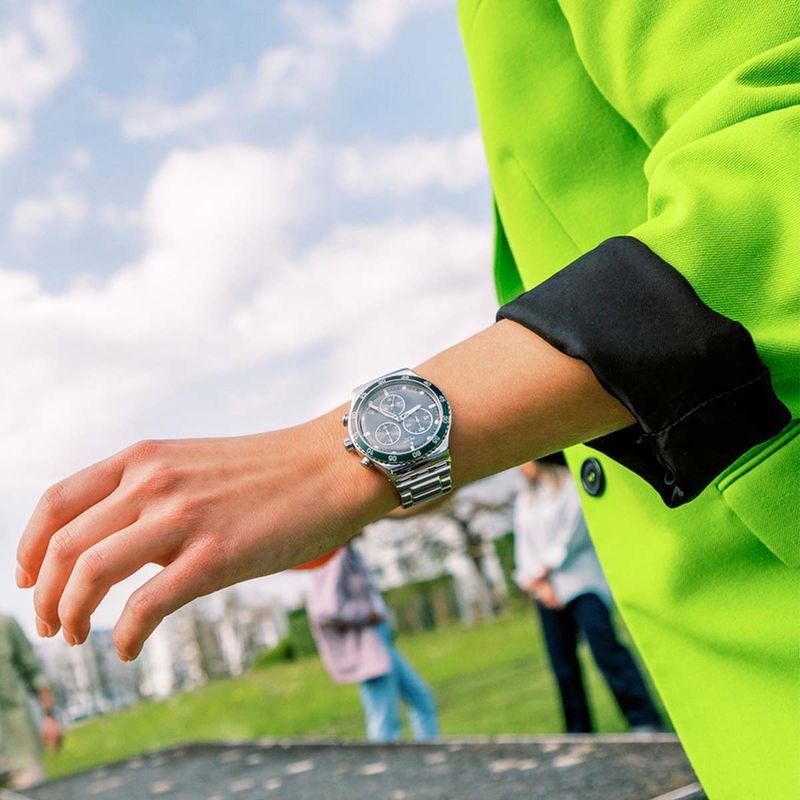 Reloj Swatch Dark Blue Irony de acero inoxidable YVS507G - Style Store